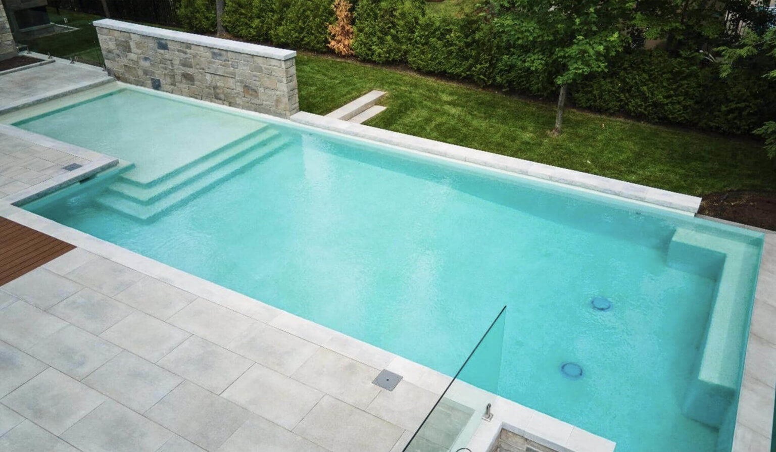 Concrete Pools - Val-Mar